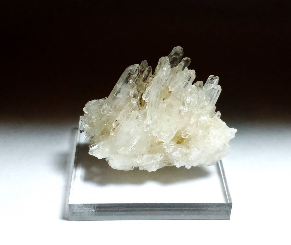 GOLD CROWN GIVEAWAY WINNER…JEFFREY QUARRY GEM SPECIMEN - Gold Crown Jewelry