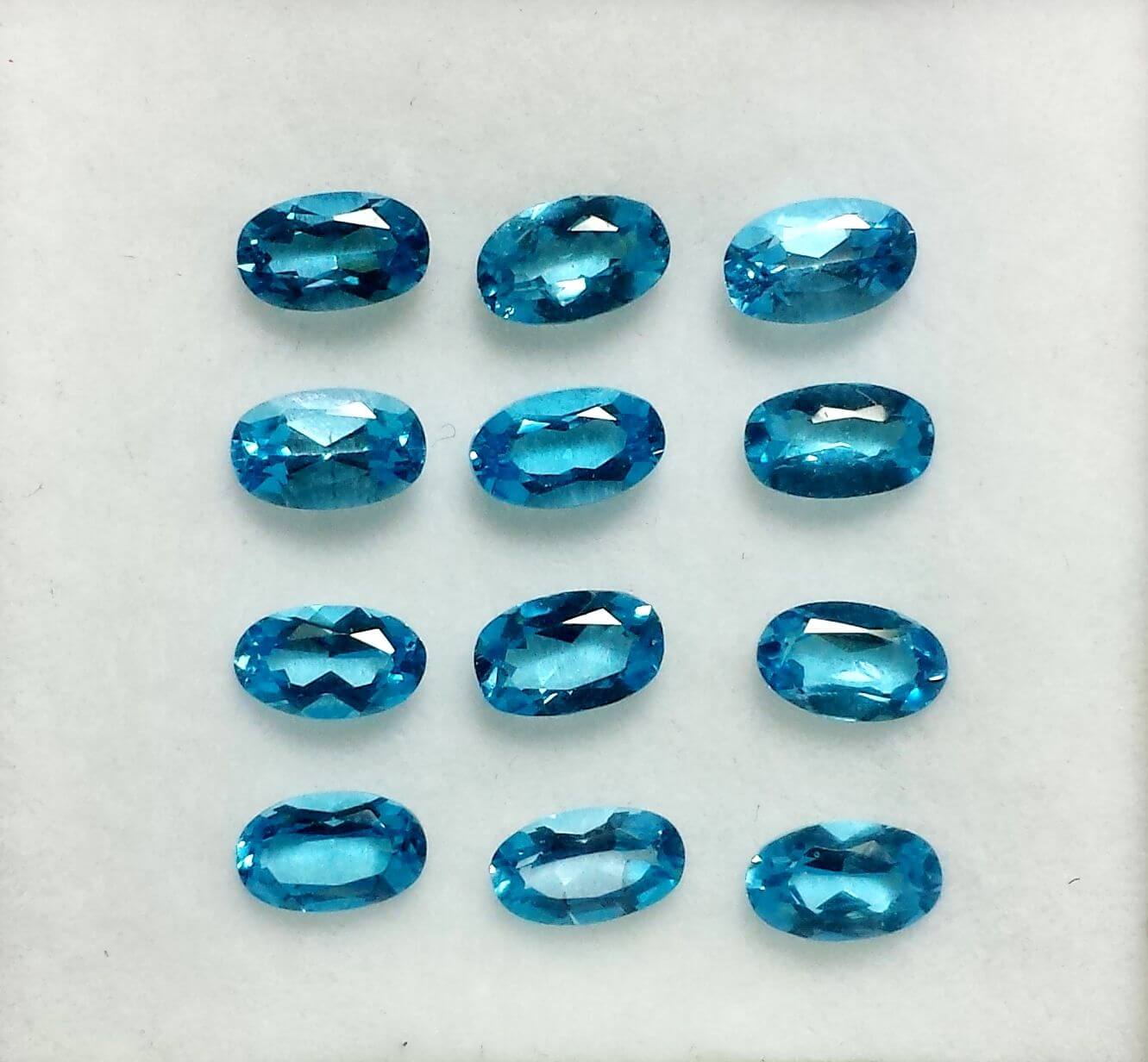 Topaz Blue Oval 5x3mm (12 Pcs) - Gold Crown Jewelry