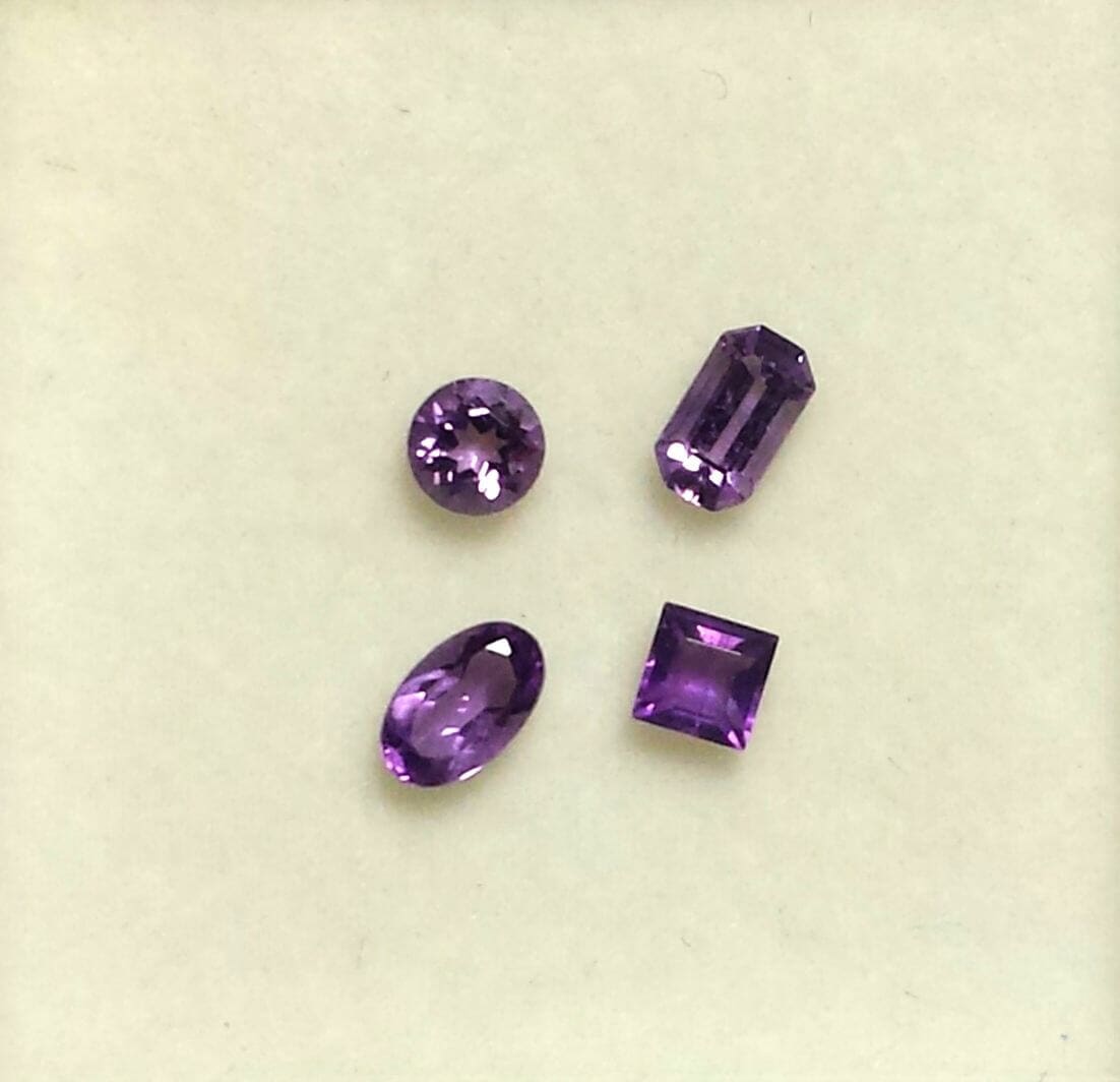 Amethyst Mixed Shapes 1ctw Random Sample (4 Pcs) Parcel - Gold Crown ...